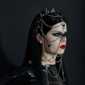 COUNTESS Black ~ Spike Wreath Headdress Chain Face Harness/jewerly - Etsy