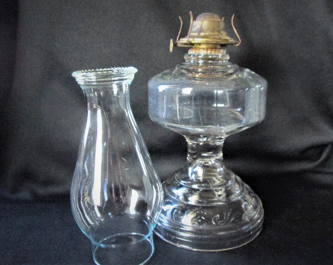 Large Clear Glass Antique Oil Lamp - Etsy