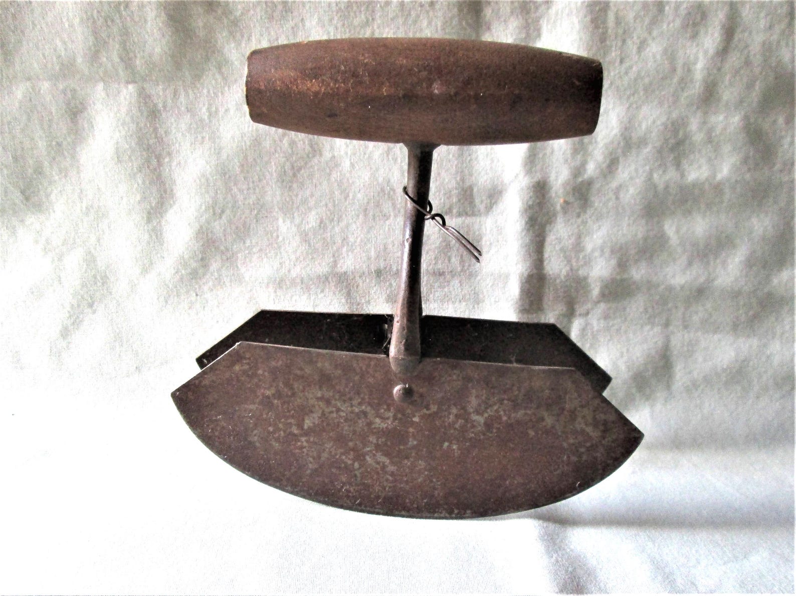 Primitive Metal Vegetable Nut Herb Chopper, Antique Kitchen Utensil ...