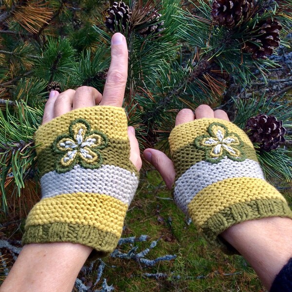 Embroidered Mittens - Etsy