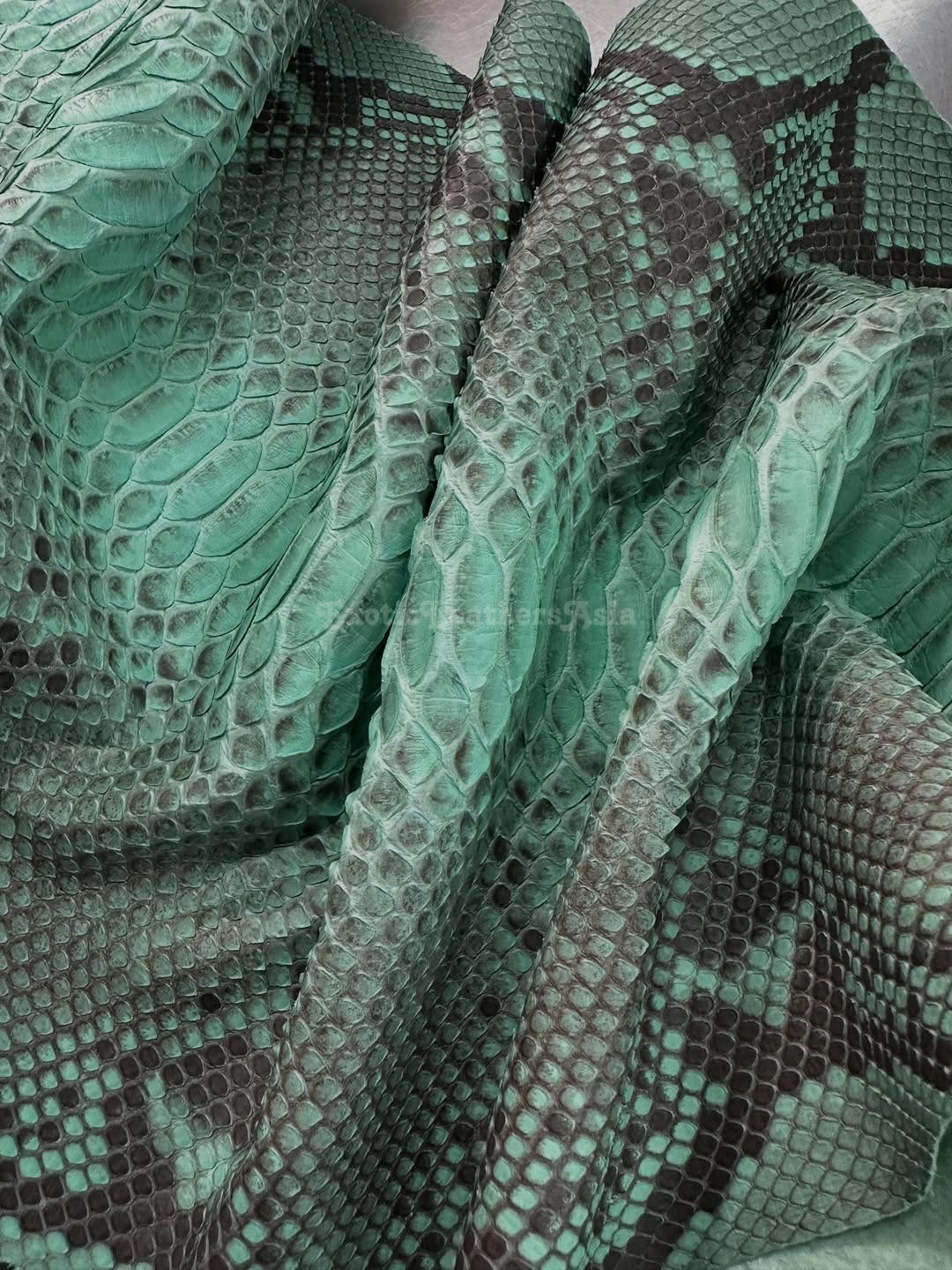Genuine Reticulated Python Leather Skin | Emerald Green With Black ...