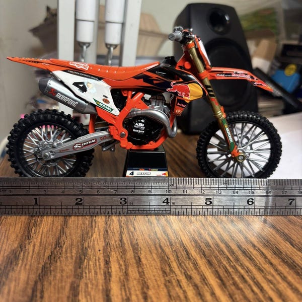 Nnbook Cg Models/ - Etsy Canada