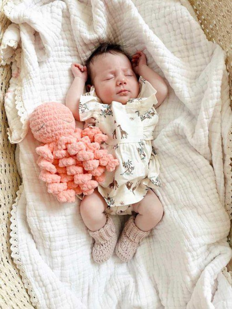 Preemie NICU Baby Octopus | Crochet Octopus Toy | Preemie Baby Snuggler ...