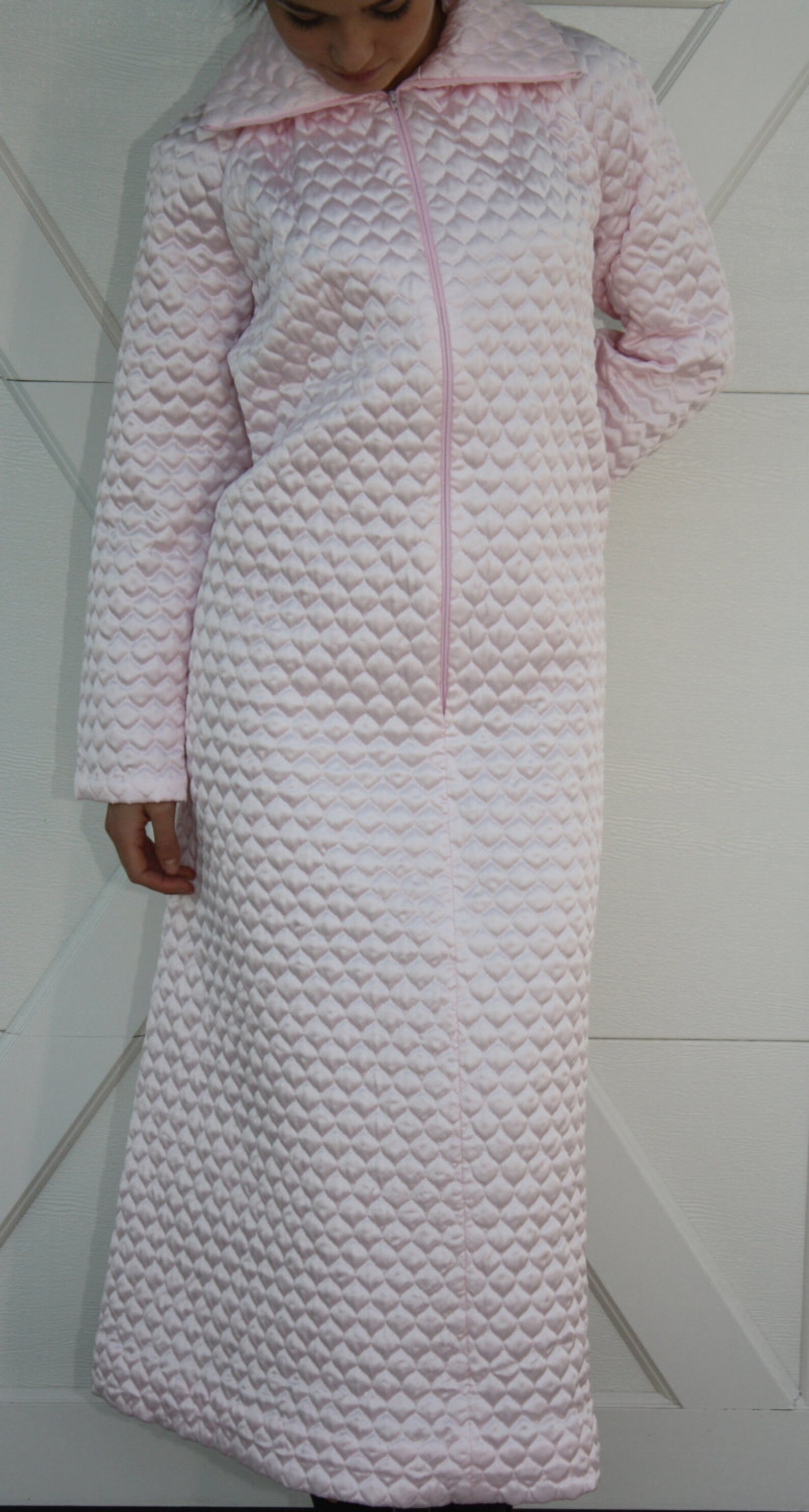 1950s 1960s Vintage Satin Quilted Robe Pink Medium Etsy
