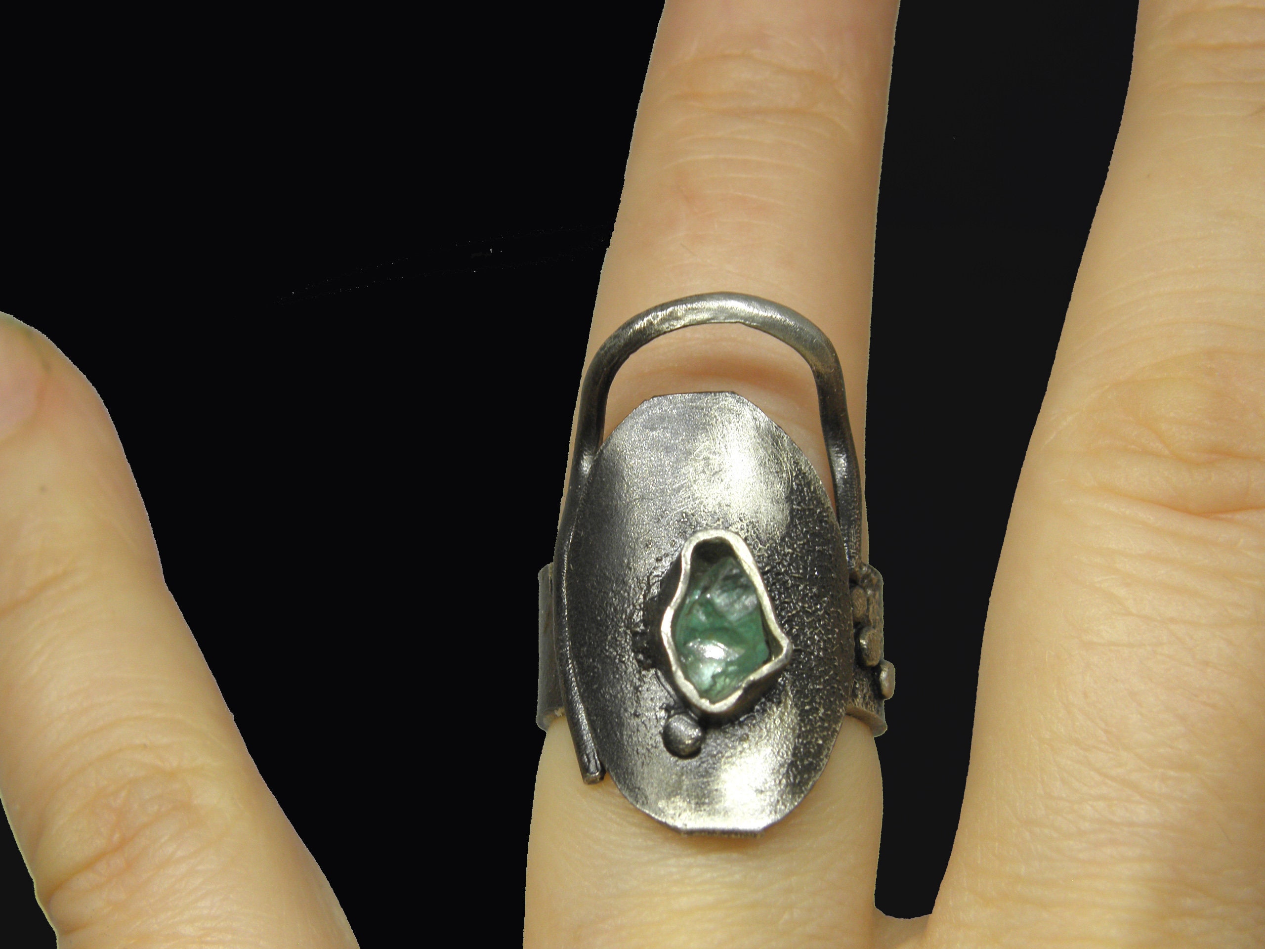 UNIQUE Silver Ring Green Raw Apatite Sculptured Jewelry - Etsy