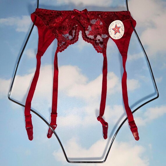 90s Red Garter Belt - Gem