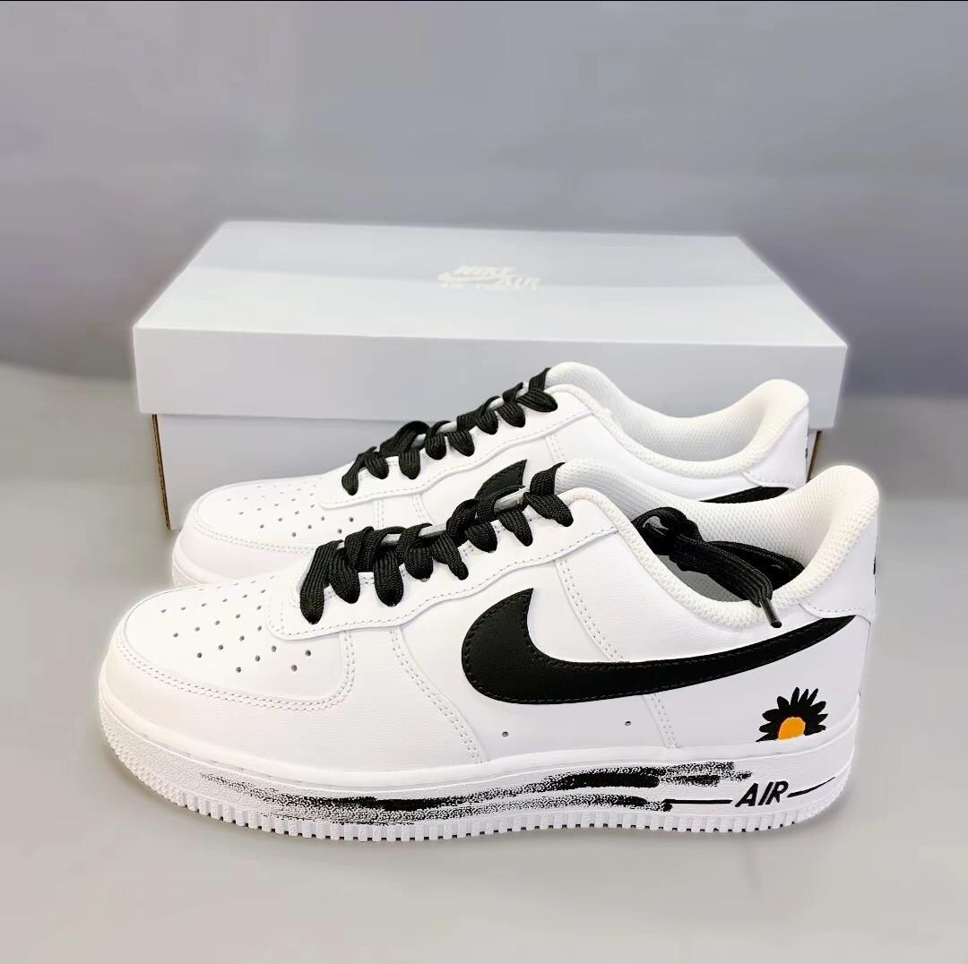 Nike Air Force 1 Low 'daisy Graffiti' | Hand-painted Detail ...