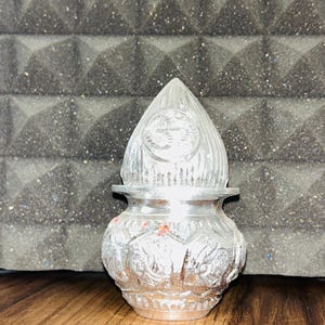 Silver Finish Zinc Kalash With Nariyal | Hindu Pooja Decor (pack of 2 ...
