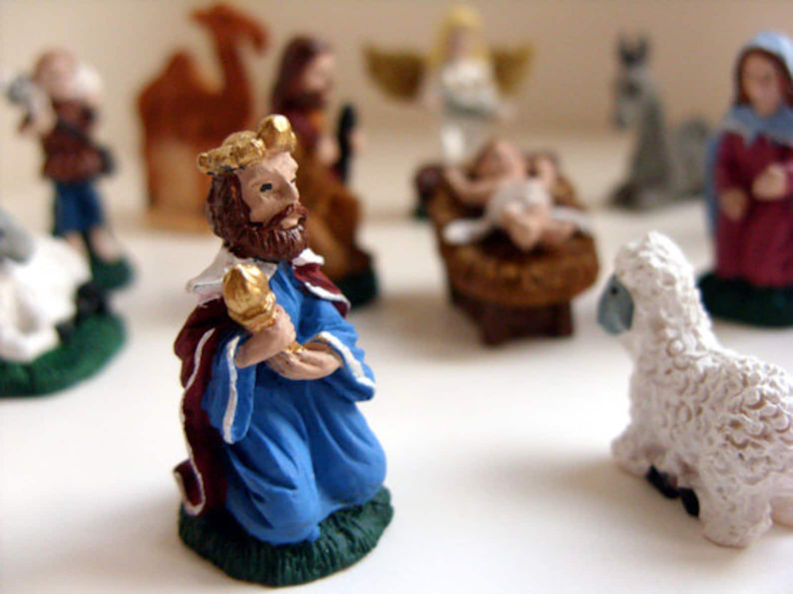Miniature Nativity Scene Nativity Set Holy Family Creche - Etsy