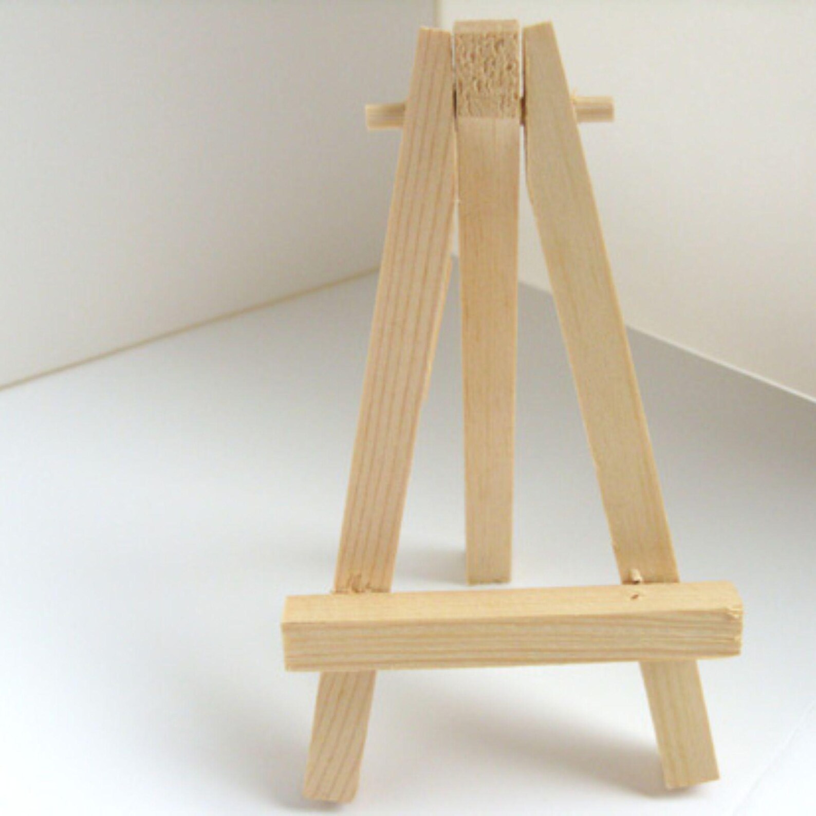 Miniature Easel - White, Black, Red, Blue, Copper, Gold, Silver, Bronze ...