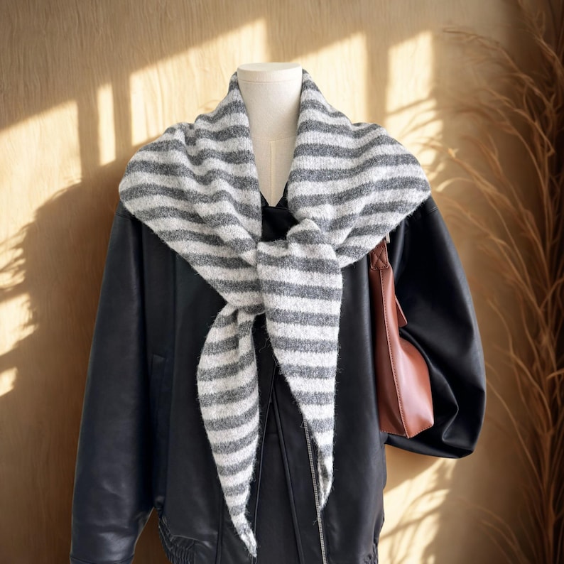 Striped Hooded Scarf: Triangle Winter Shawl, Cozy Snood Wrap - Etsy UK