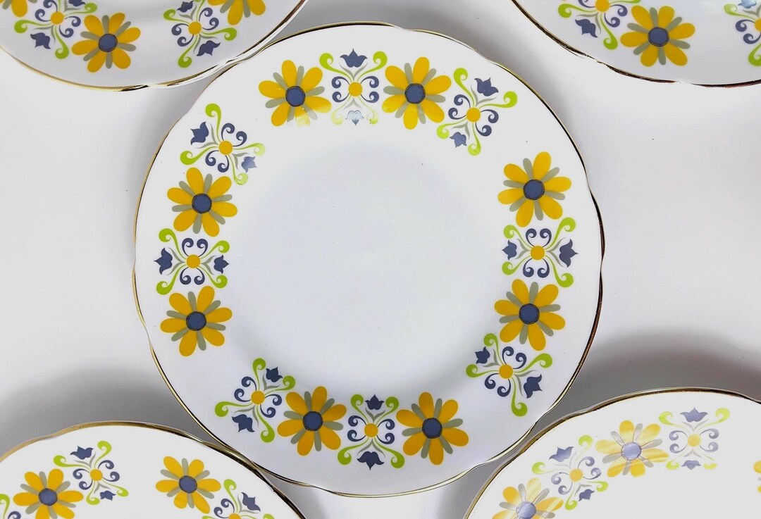 English Hudson Middleton Royal Sutherland Bone China: Vintage 1970s ...