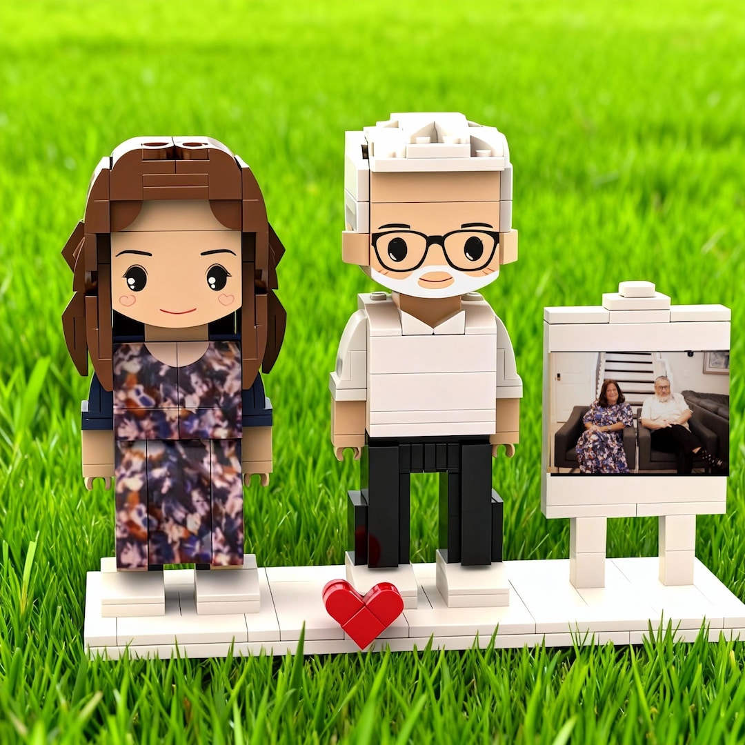 Miniature Building Block Figures Customized for Fathers and Daughters ...