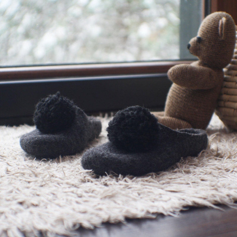Pom Pom Slippers - Etsy