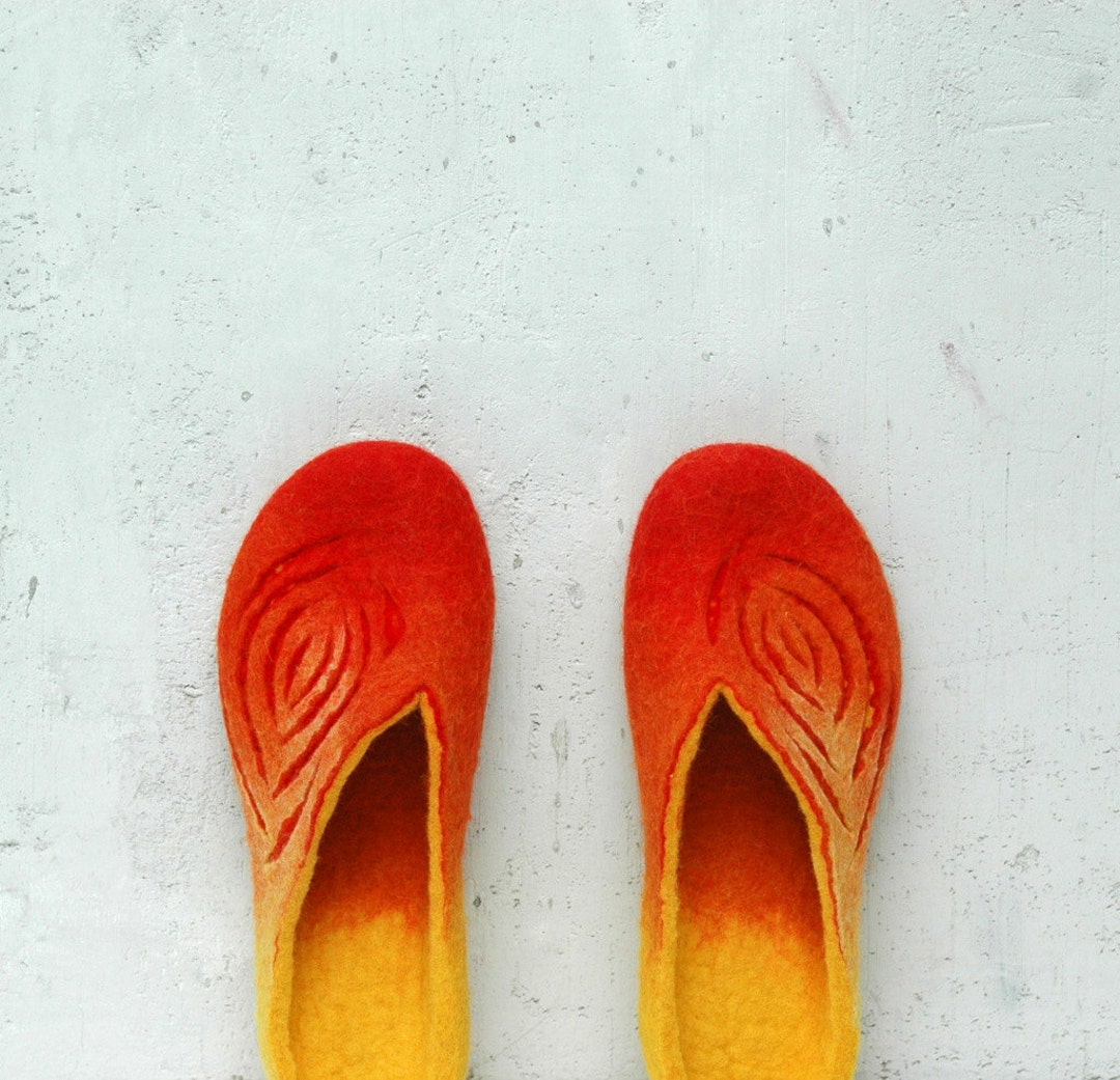 Felted Wool Slippers, Traditional Valenki Slides, New Home Gift - Etsy