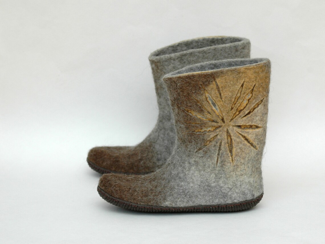 Felted Booties for Women - Boiled Wool Snow Shoes for Winter - Etsy