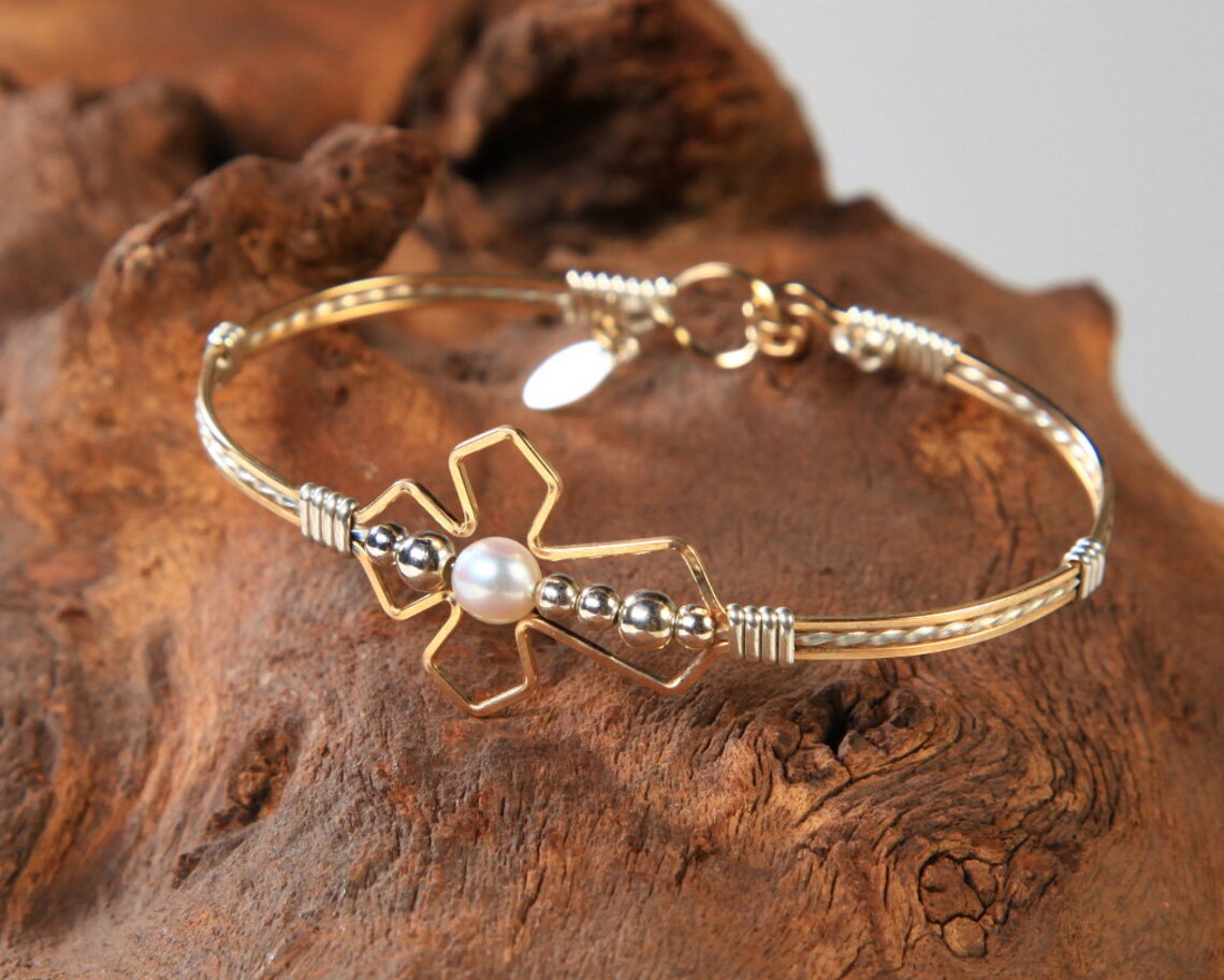 Pearl Praise Bracelet, Cross Jewelry, Spiritual Jewelry, Christian ...