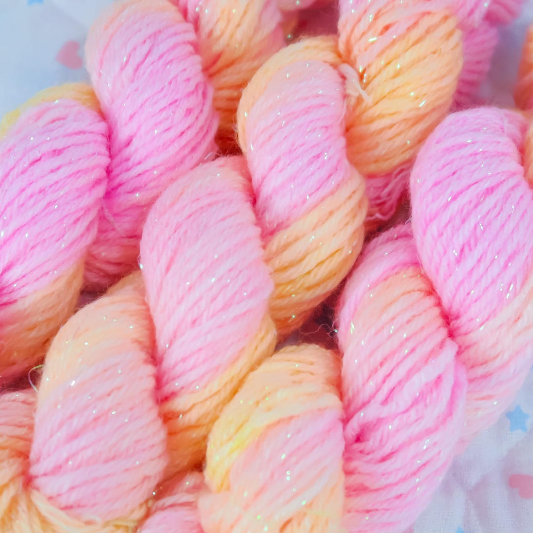 Hand Dyed Iridescent Yarn: Strawberry Lemonade - Etsy