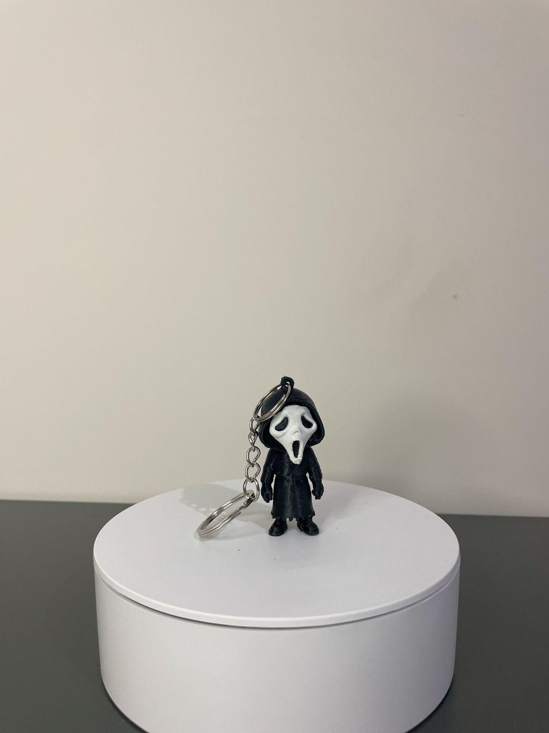 Mini Ghostface Keychain, 3D Printed Scream Figure, Spooky Goth Bag ...