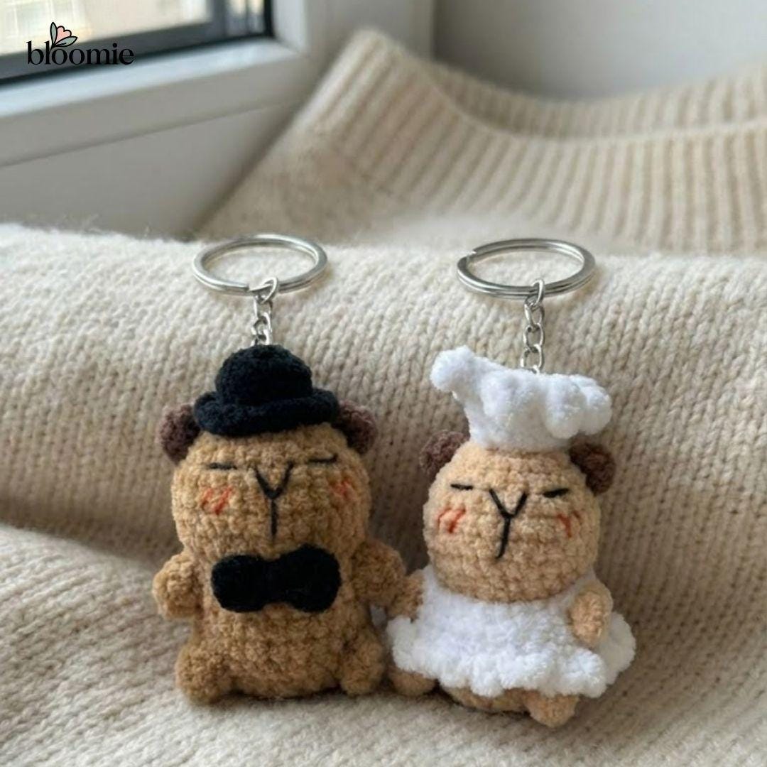 Capybara Couple Plush Keychain – Valentine’s Day Gift for Couples - Etsy