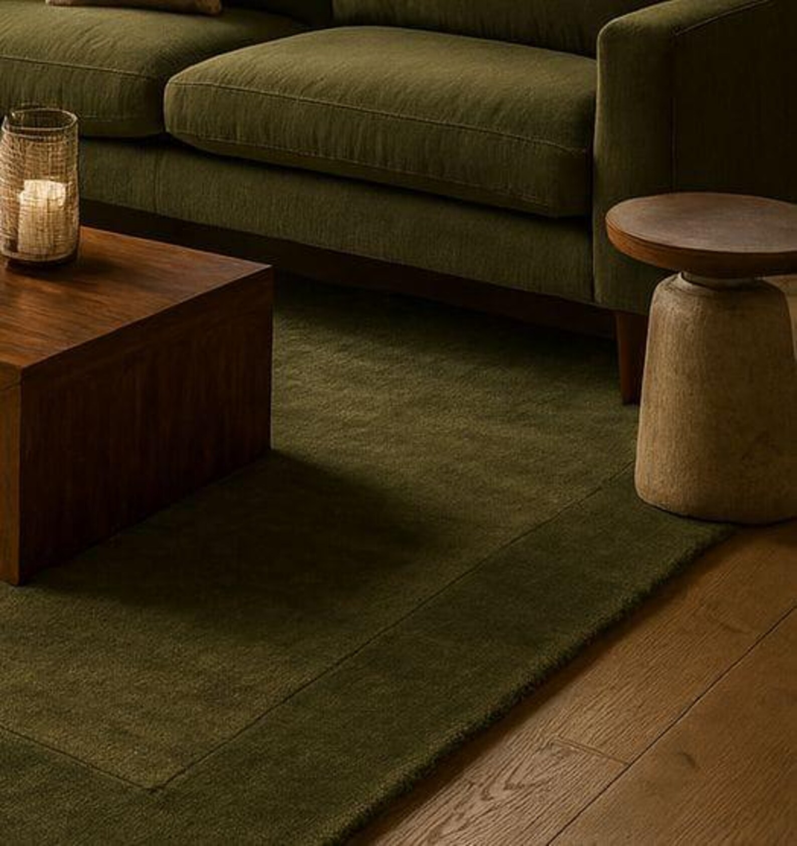 Green Border Area Rug | Modern Minimalist Olive Carpet | Hand-tufted ...