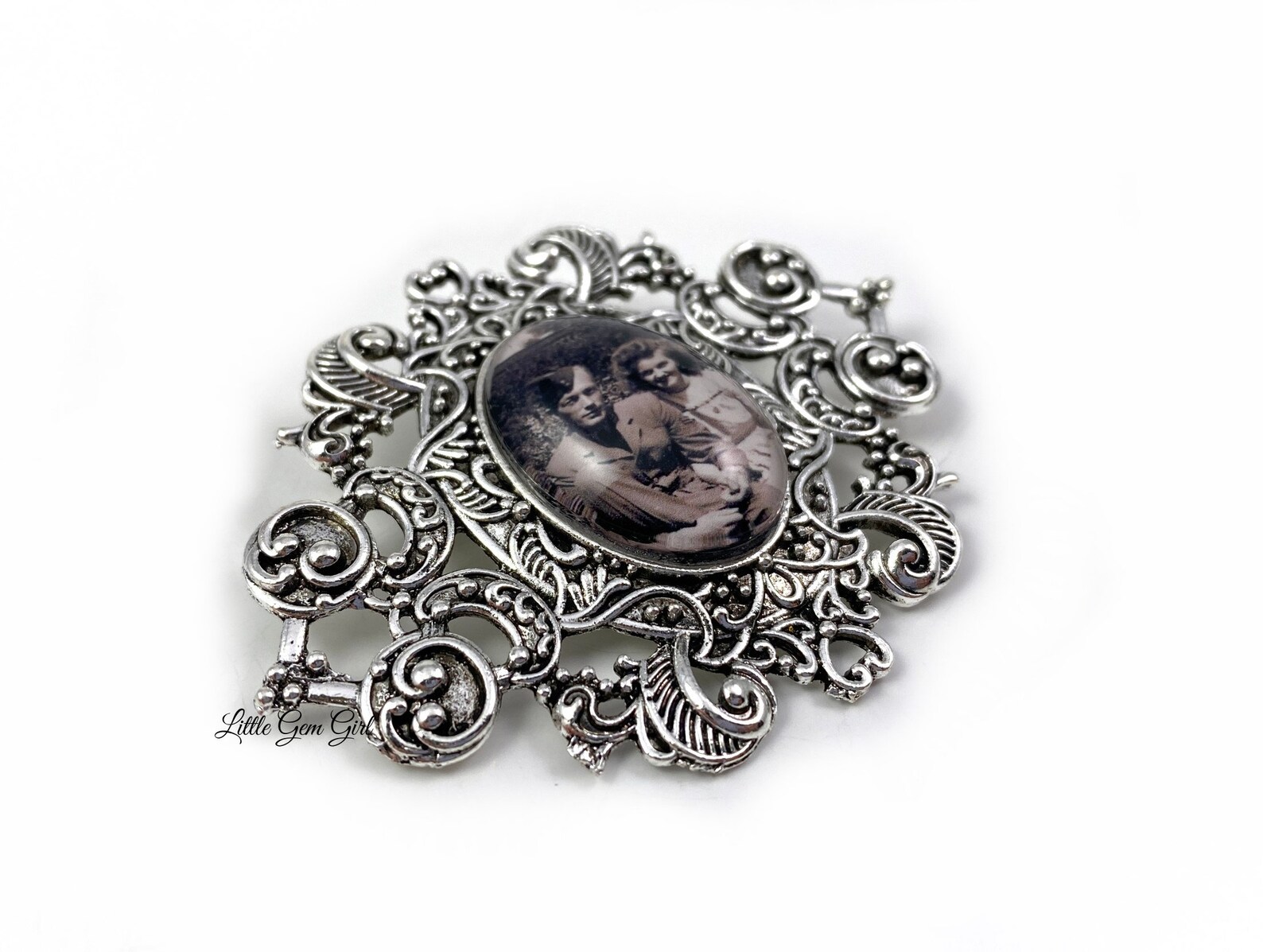 Vintage Style Personalized Photo Brooch Custom Picture - Etsy