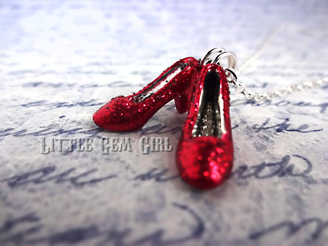 The Wonderful Wizard of Oz Ruby Slipper Glinda Magic Wand Charm ...