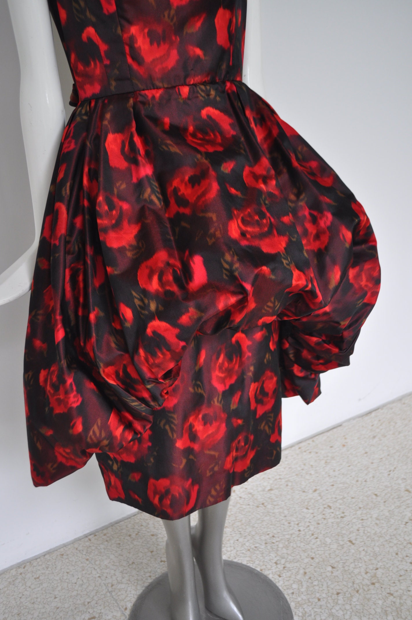 Haute Couture Silk Dress by Trapp Moden Germany Great Design With Rose ...