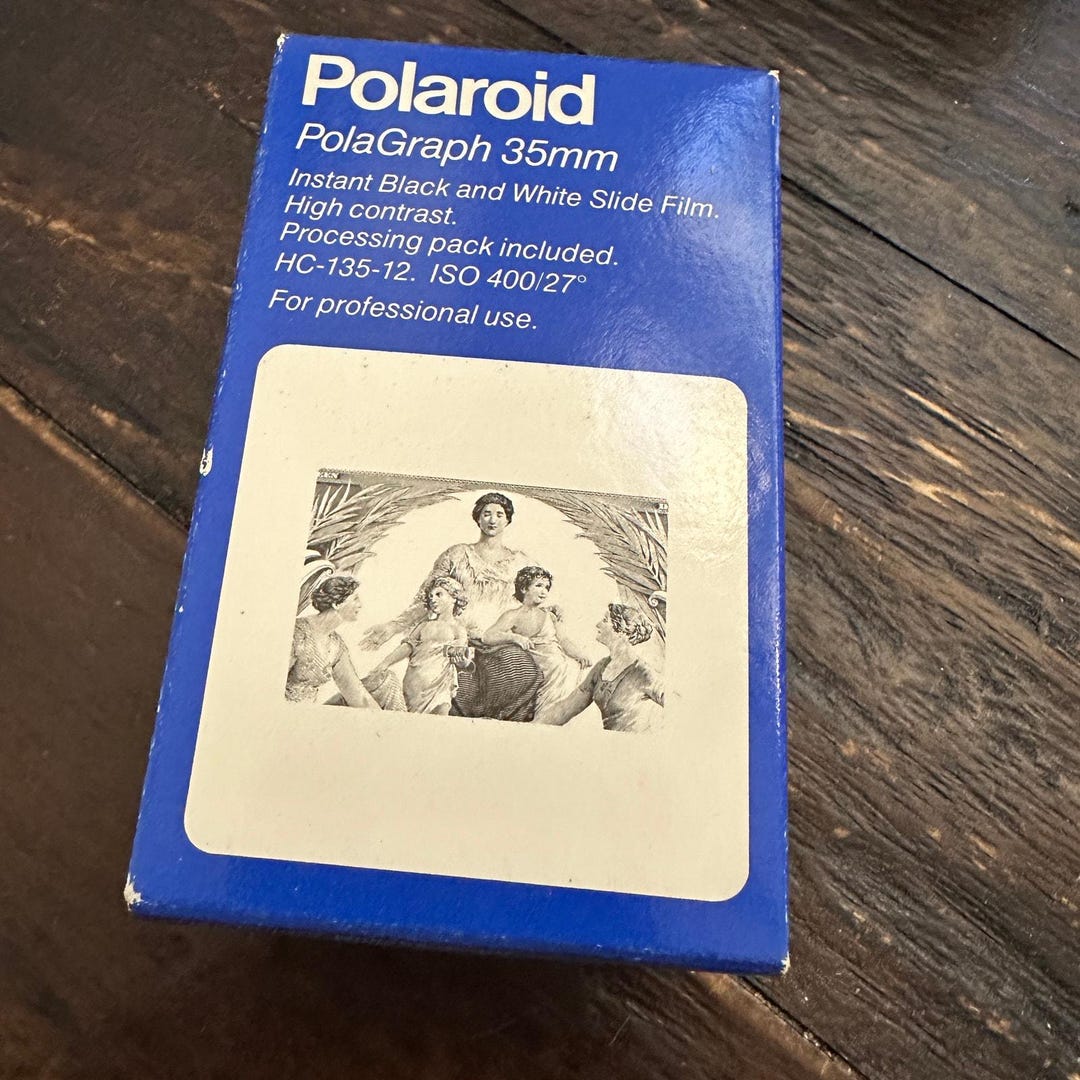 Polaroid Polapan 35mm CT-135-36 Instant B&W Slide Film Exp 08/1988 - Etsy
