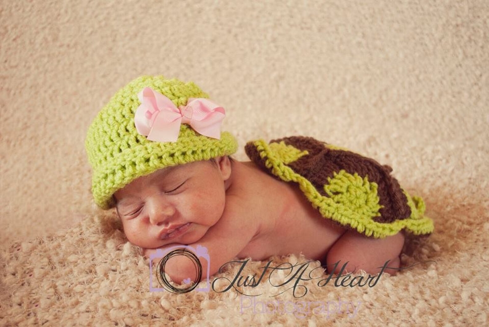 Newborn Baby Turtle Hat and Shell Photo Prop - Crochet Newborn Photo ...