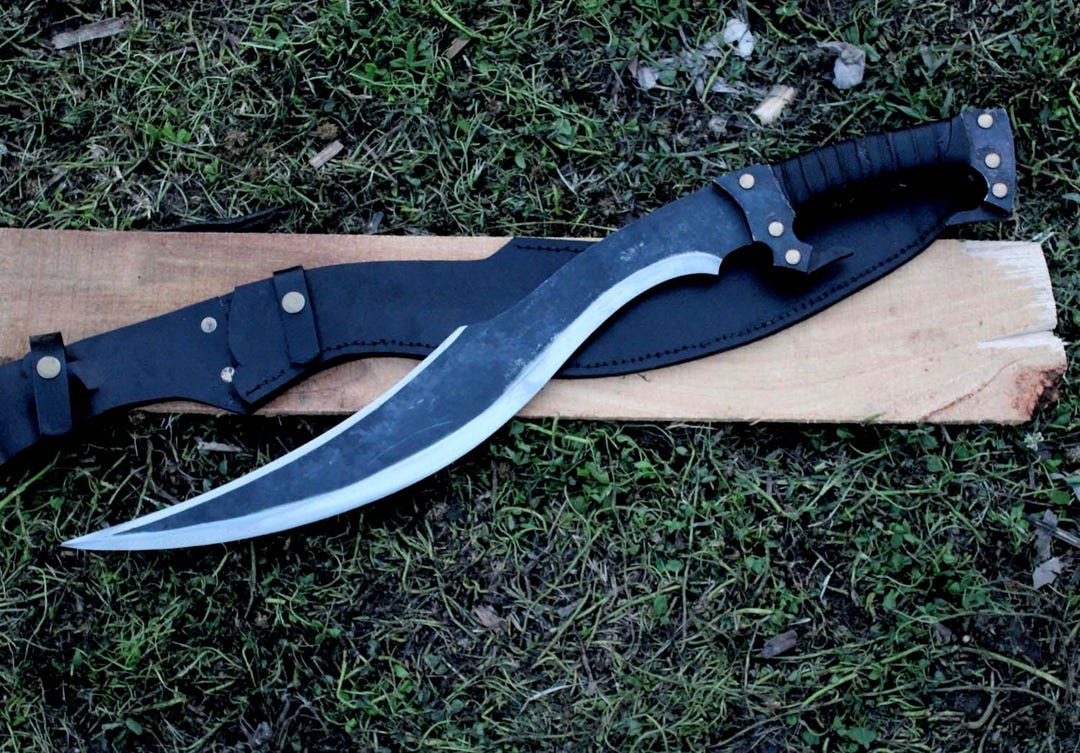 Hand-forged\ Curved Scimitar\ Machete Knife\ Fantasy Survival Blade ...