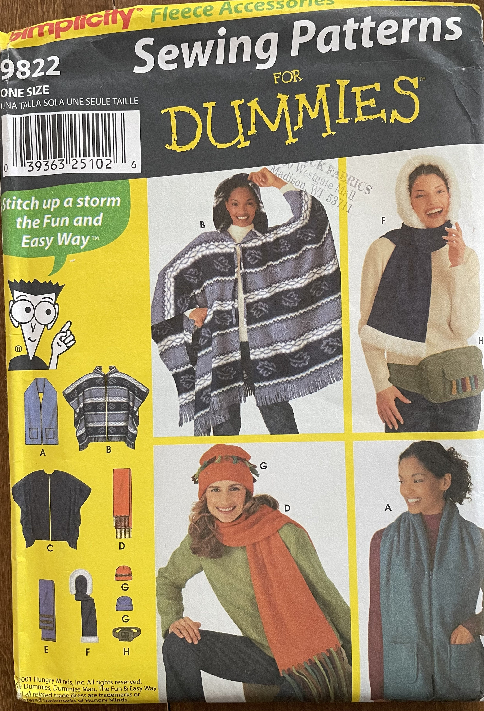 Simplicity 9822 Sewing Pattern for Dummies, Fleece Accessories Sewing ...