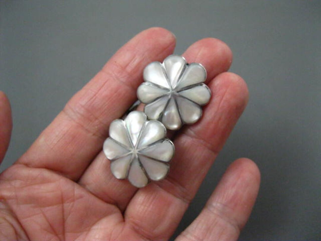 Old Pawn Navajo Sterling Rainbow Irridescent MOP Inlay Flower Clip ...