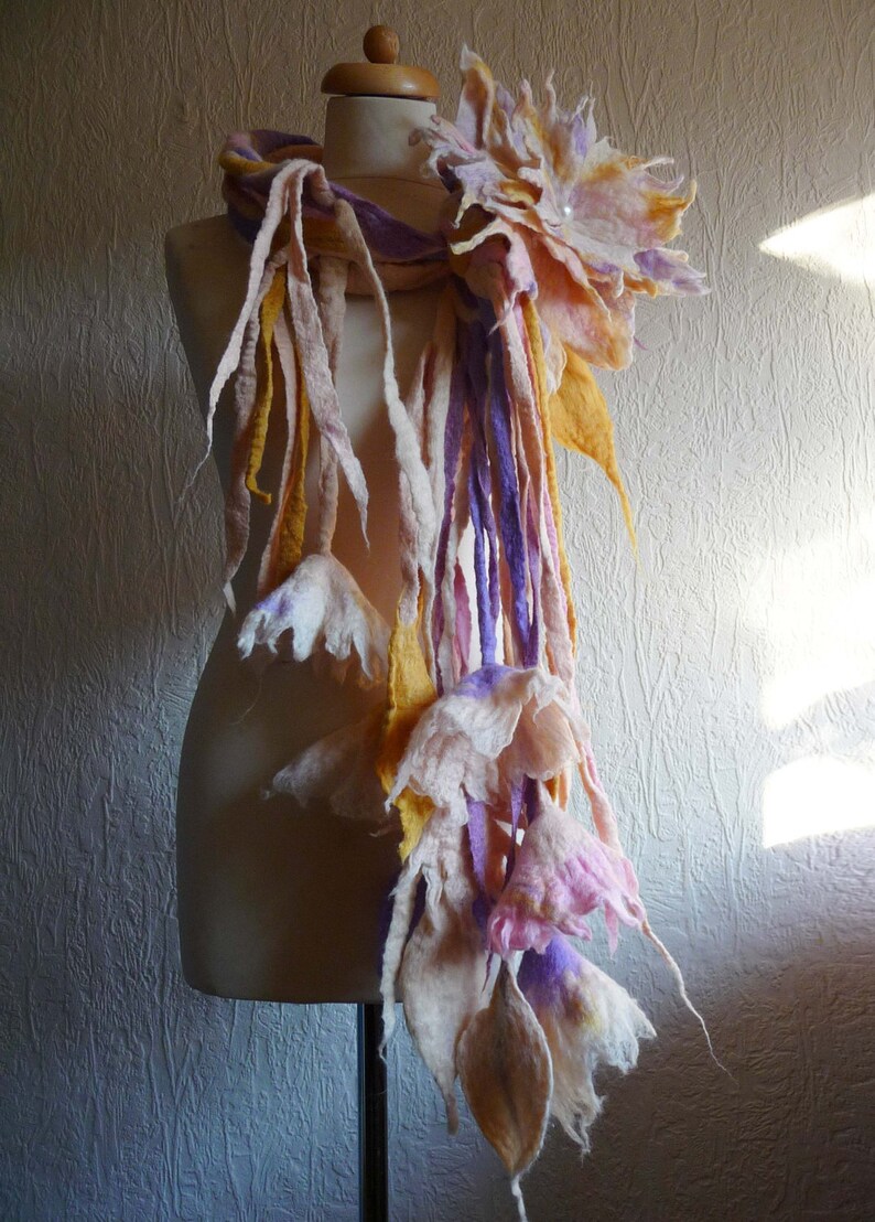 Felted Wool Flower Necklace Lariat Belt scarf Handmade - Etsy