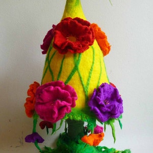 Felted Flower Lamp, Bedside Lamp, Night Light, Handmade, Wool, Felt ...