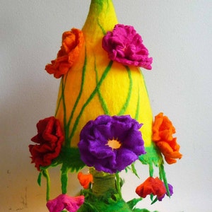 Felted Flower Lamp, Bedside Lamp, Night Light, Handmade, Wool, Felt ...