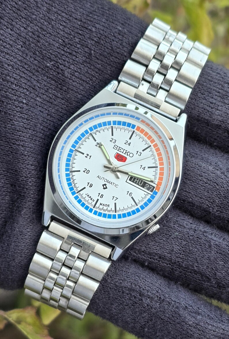 Seiko 5 Vintage Automatic Men’s Watch Stainless Steel Case With ...