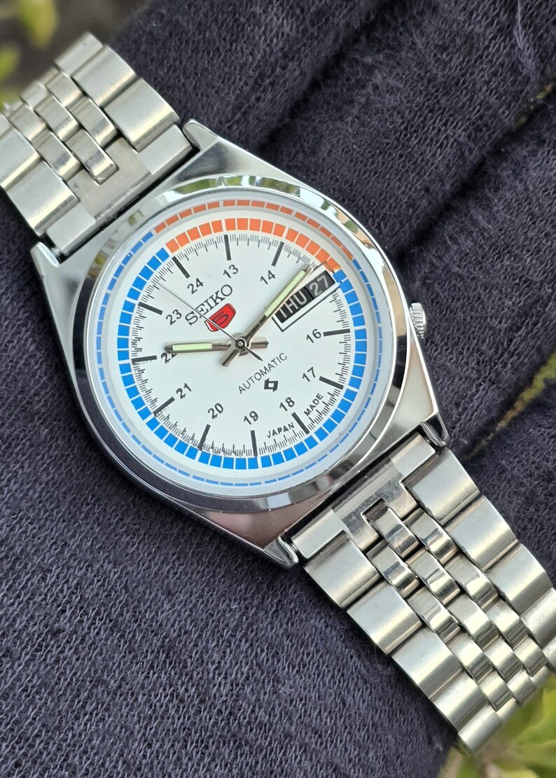 Seiko 5 Vintage Automatic Men’s Watch Stainless Steel Case With ...