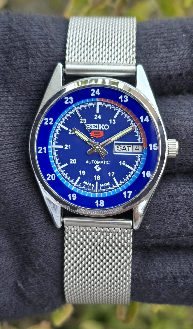 Seiko 5 Vintage Automatic Men’s Watch Stainless Steel Case With ...