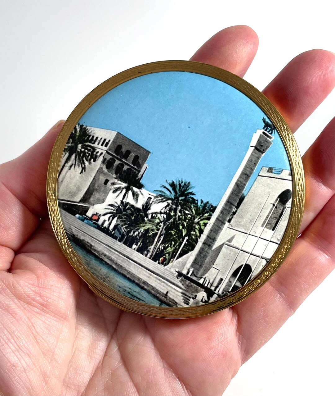 Vintage Compact Stratton Tourist Souvenir - Etsy
