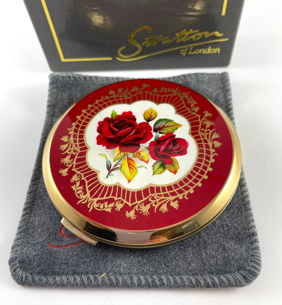 Vintage Compact Stratton NOS Red Roses in Original Box - Etsy