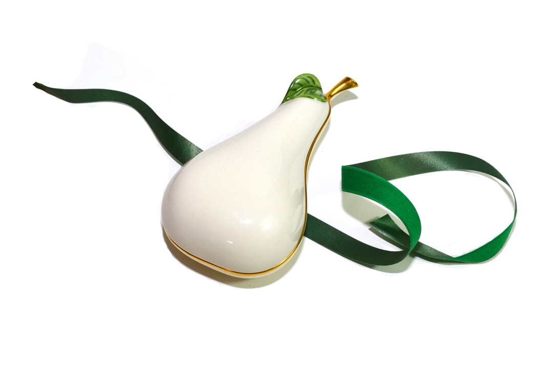 Vintage Porcelain Pear Box Pear Ring Box Keepsake Box Engagement Ring ...