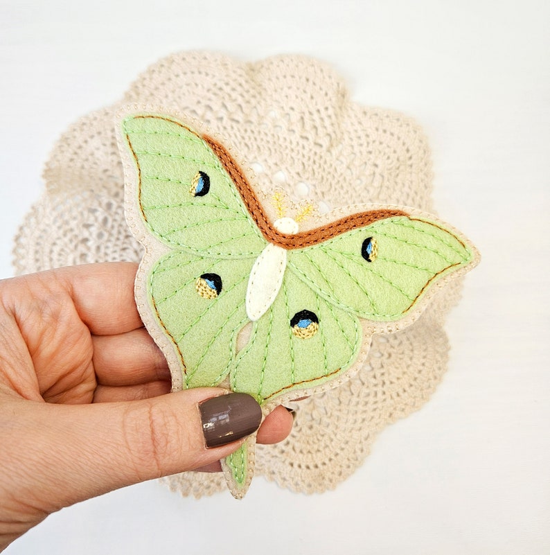 Felt Luna Moth Sewing Pattern - PDF & SVG Moth Pattern. Hand ...