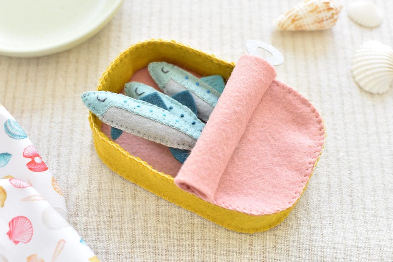 Felt Sardine Sewing Pattern PDF, Easy Felt Fish DIY, Tin of Sardines ...
