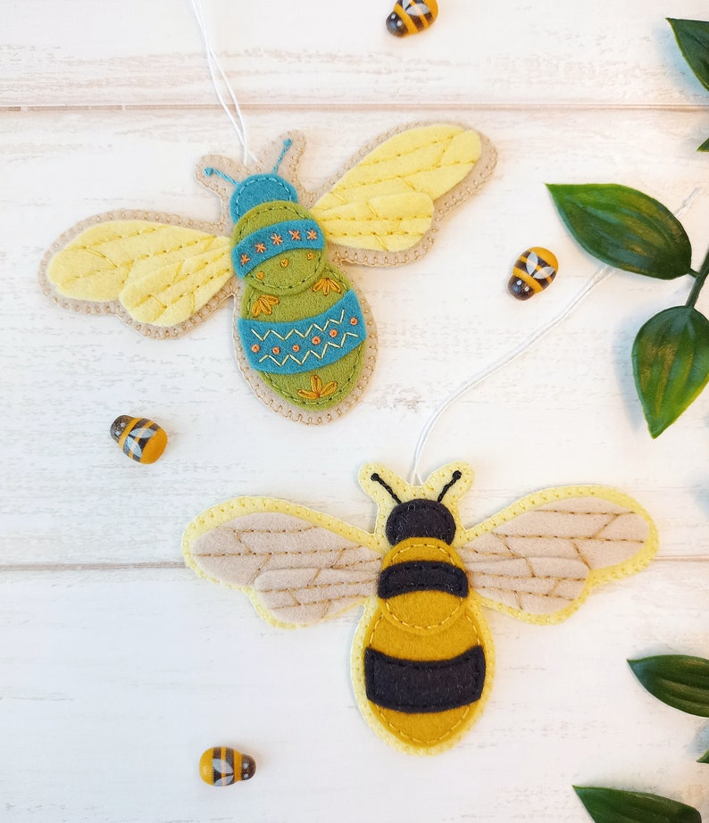Embroidered Bee - PDF Felt Sewing Pattern, DIY Bug Pattern, Felt Bee ...