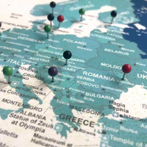 Large Push Pin World Map With 100 Assorted Colored Pins - Etsy