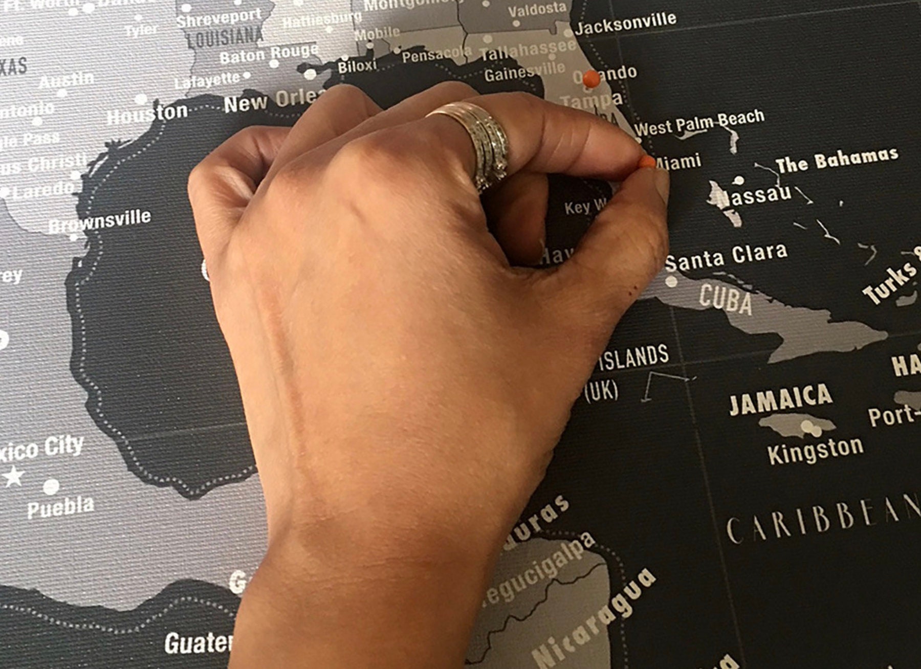 Personalized Push Pin World Map: Travel Tracker Canvas - Etsy