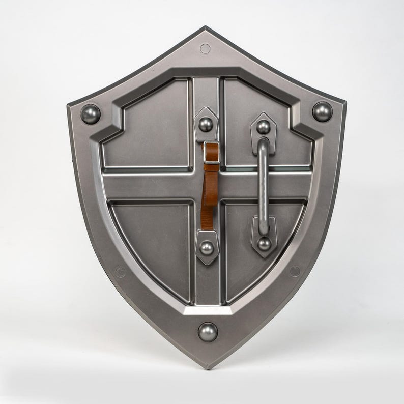 Zelda Hylian Shield Life Size Cosplay Prop Handheld Fantasy Shield With ...