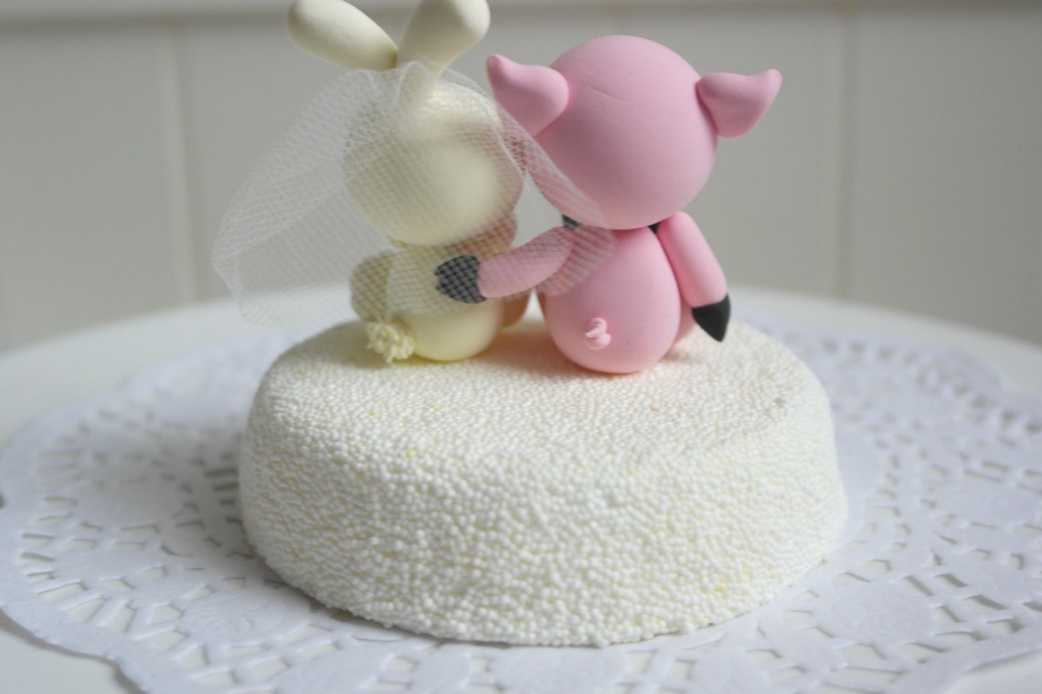 Custom Wedding Cake Topper - Pinky Piggy & Creamy Bunny Couple - Etsy