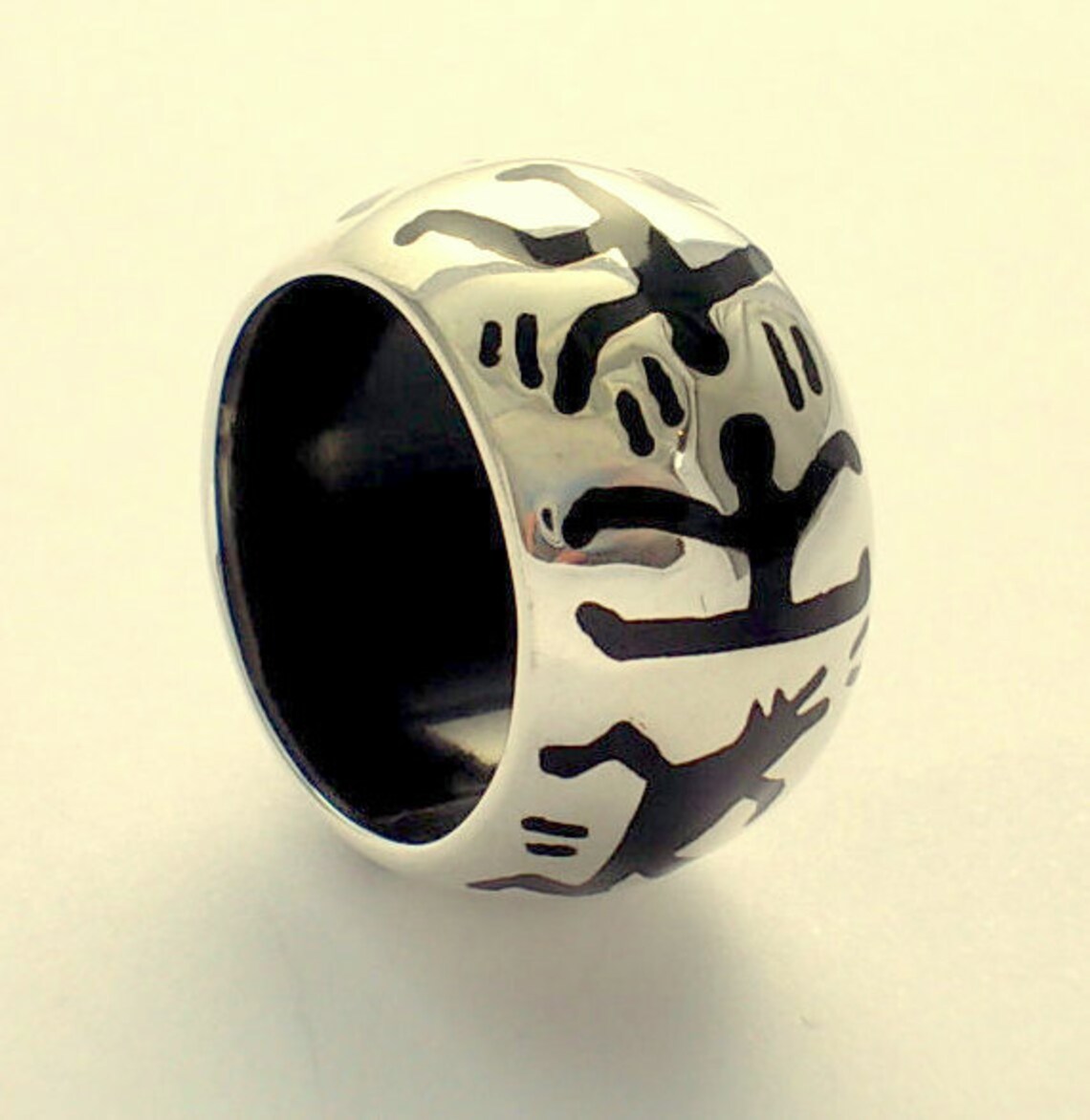 KEITH HARING RING. Silver Art. - Etsy